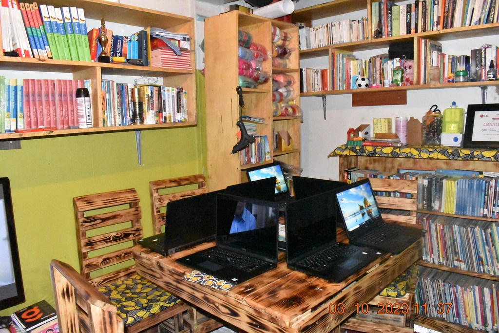 Maktaba ya Little Voice Deep Within inavyosaidia watoto katika maeneo duni Kenya | Habari za UN